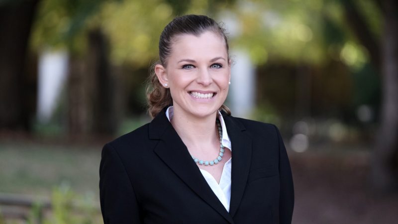 Globetrotting MBA student lands job at KPMG - UMSL Daily