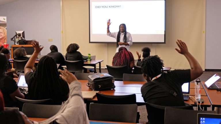 NAF Future Ready Lab gives Jennings students learning opportunities on ...