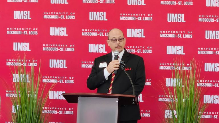 Legacy Family Lunch & Pinning Ceremony kicks off a new tradition - UMSL ...