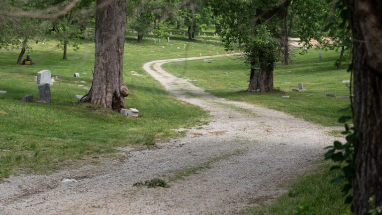 UMSL engineering students work to help restore historic Greenwood ...
