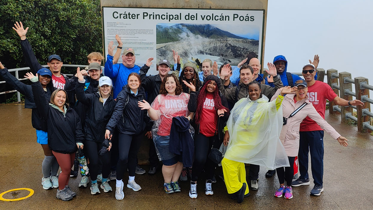 Online MBA students travel to Costa Rica to complete project for capstone class - UMSL Daily
