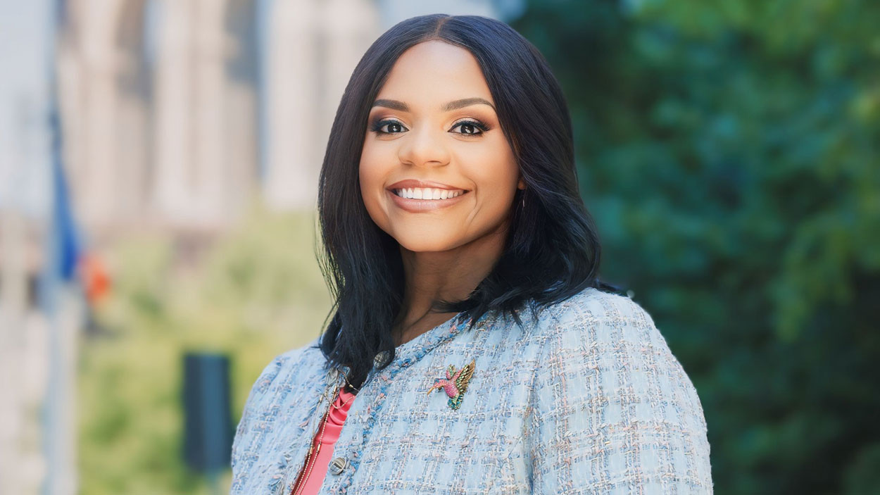 Explore New York City with UMSL alum Kenya Williams - UMSL Daily