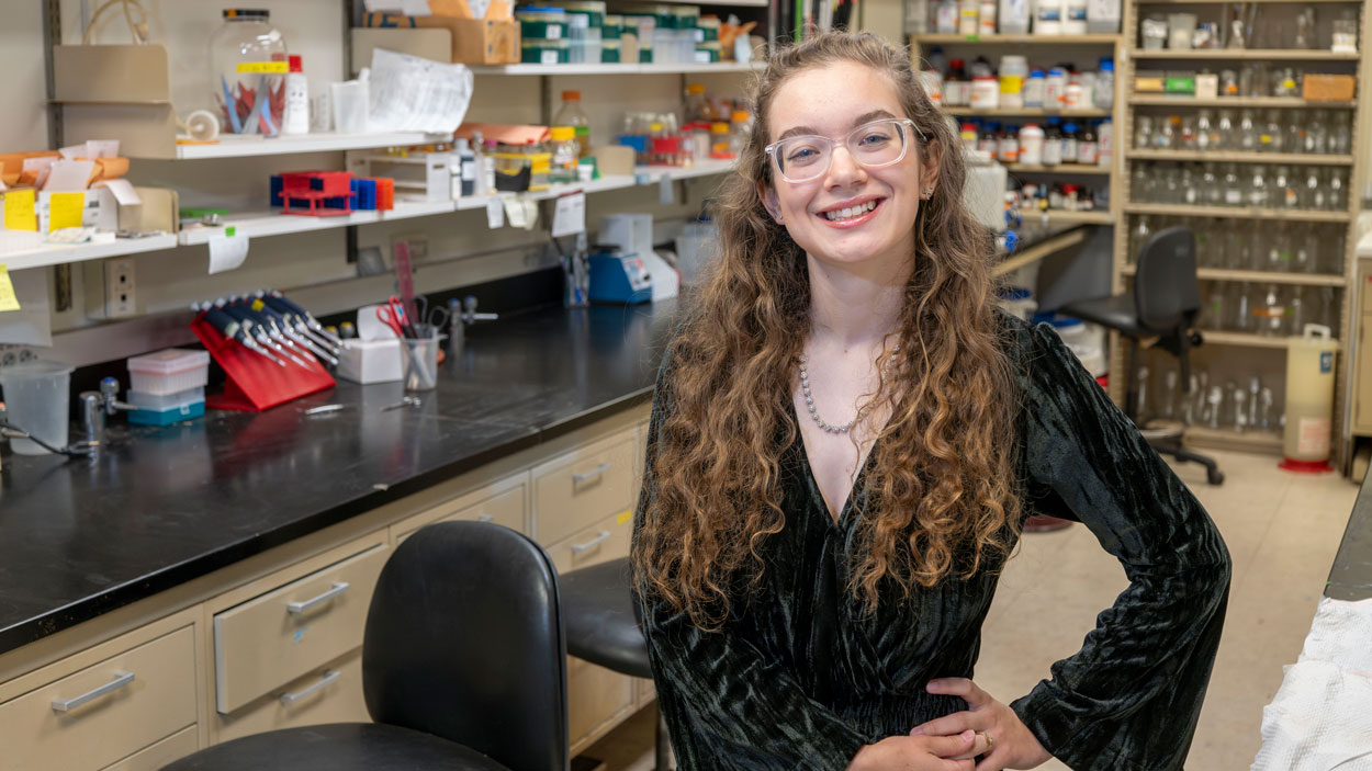 Biology graduate Julia Talbert working as research assistant at the ...