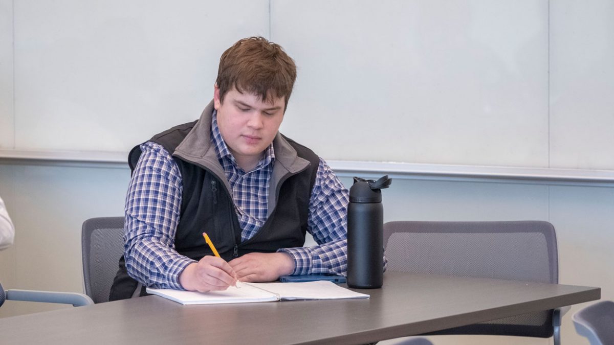 Expanded Anchor Accelerator internship program offers immersive ...