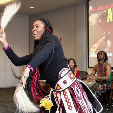New Louie logo for UMSL Athletics revealed at pep rally before Pack the Stands - UMSL Daily