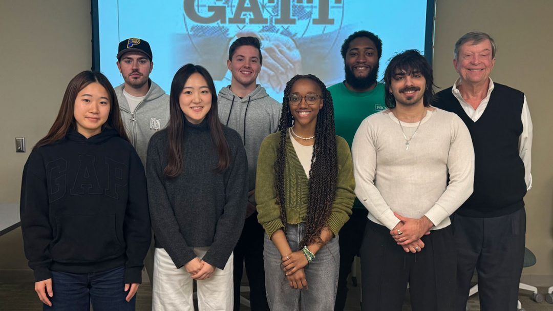 Alum Georgeann McLemore returns to share her success story with current ...